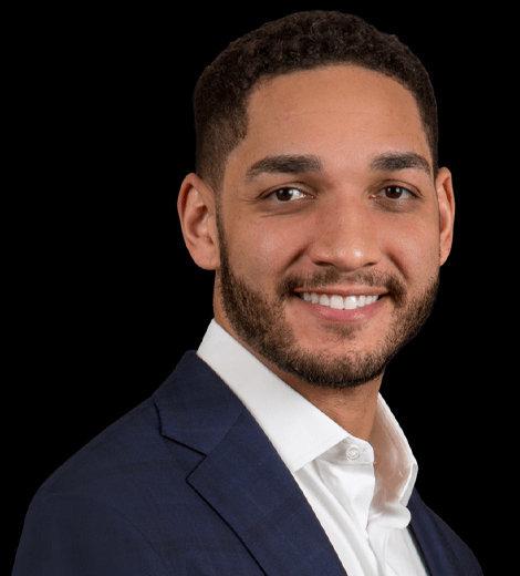 Will Douglas - Age, Parents, Election, & Girlfriend - Biography